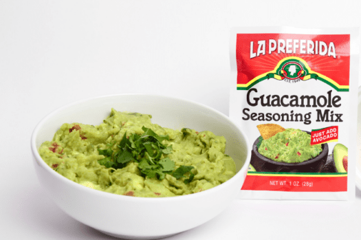 2-Ingredient Guacamole – Mexican Dip Recipe | La Preferida
